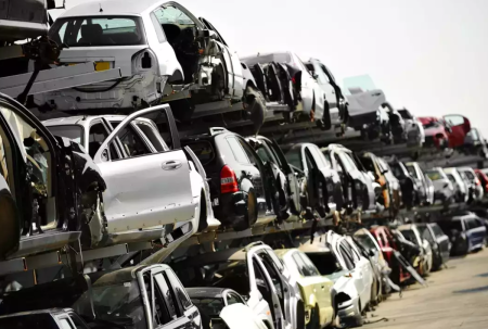 April scrap market settles with shredded, obsolete down $10-20/gt and ...